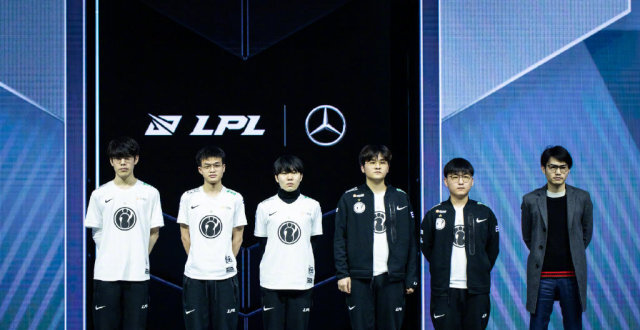 iG不敌RA惨遭零封，Ning二台说出大实话，LPL顶级AD回归！_腾讯新闻