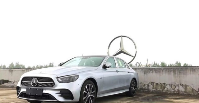 2021上海车展探馆：国产奔驰E 350eL曝光_腾讯新闻