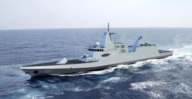 054A型南海逼出水下“黑鱼”，5000吨级通用护卫舰，或将呼之欲出_腾讯新闻