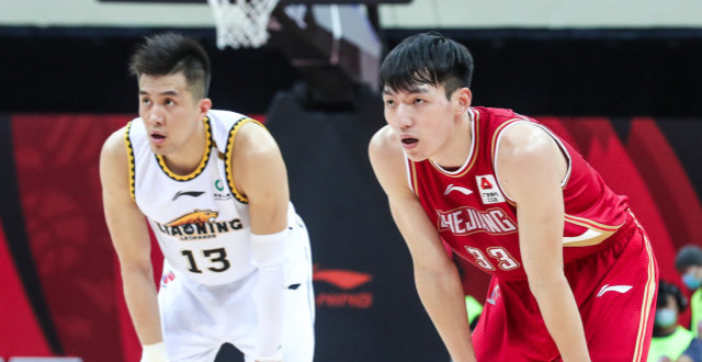 19:35直播CBA半决赛辽宁vs浙江G1 郭艾伦对决吴前_腾讯新闻