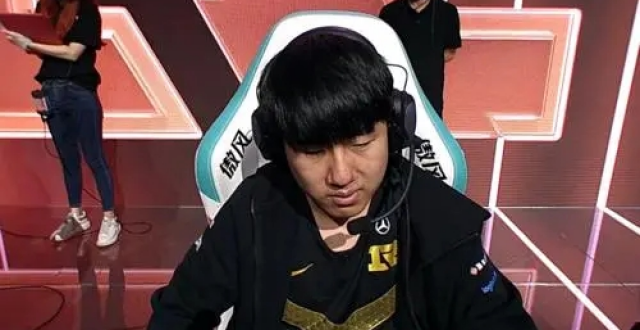 RNG夺冠GALA首播人气暴涨待遇堪比uzi，不愧是春季赛FMVP！_腾讯新闻