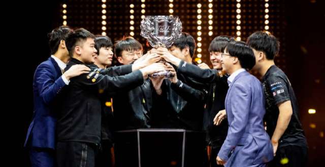 RNG公布MSI大名单：XLB缺席 Tabe无法跟随队伍参赛_腾讯新闻