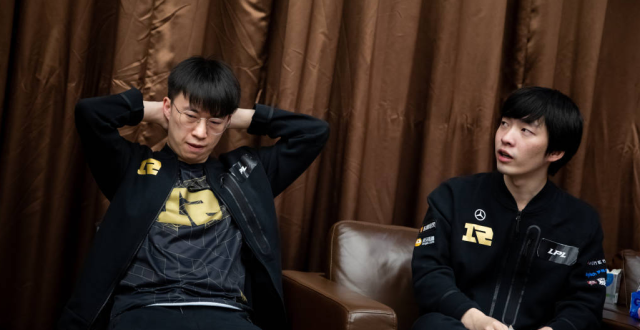 RNG又被看衰？PSG经理预测MSI，C9是弱旅，第1名难寻敌手_腾讯新闻