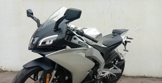 阿普利亚GPR250终于来了 还有GPR150的小改款_腾讯新闻