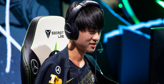 RNG不敌PSG 遭遇MSI首败！C9却成为了最大输家？_腾讯新闻