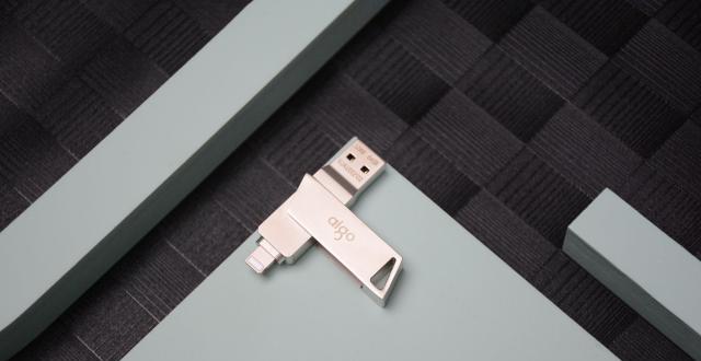 别说iPhone无法拓展空间：aigo手机U盘评测，轻松解决存储不足_腾讯新闻