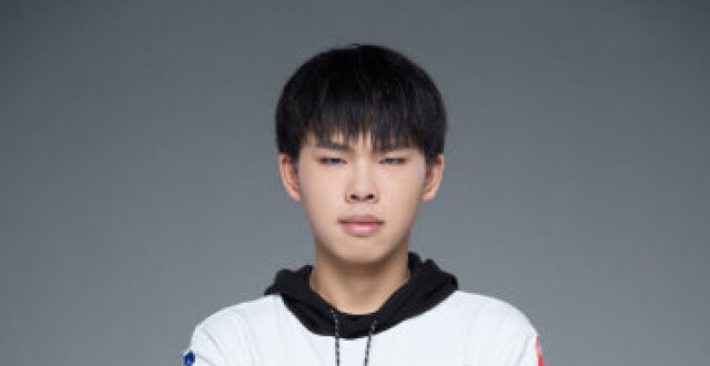 kpl：QG冲击七连胜，再战LGD大鹅能否成功，君诏能否抵挡住fly？_腾讯新闻