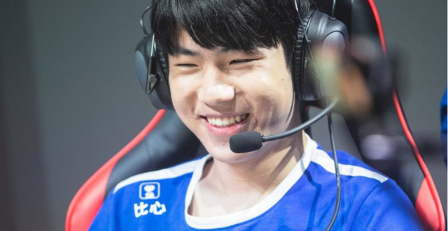 kpl：estar与GK强强对决，拼操作拼手法，谁能输出拉满？_腾讯新闻