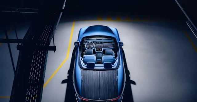 Cars01车闻丨满足你的无限畅想 劳斯绝品定制车型发布_腾讯新闻