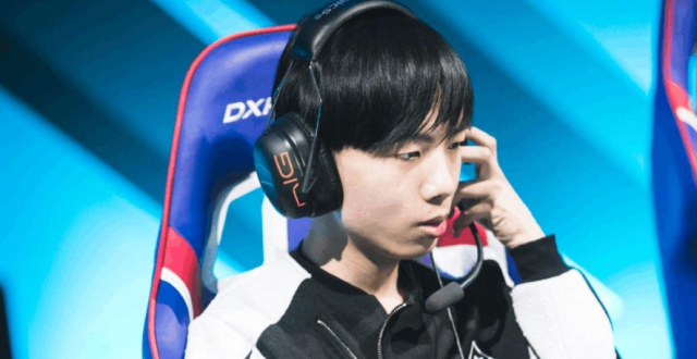 Smlz成UP唯一AD！UP官宣夏季赛大名单：小草包中单轮换_腾讯新闻