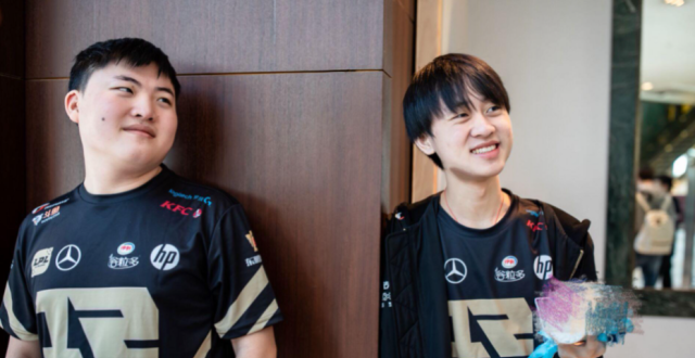 “uzi其实是gala老师”小明谈小狗对新AD影响极大，背后故事很暖心_腾讯新闻