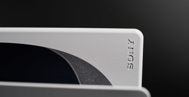 国行PS5评测：性能提升还能“畅玩”所有游戏！3099元起_腾讯新闻