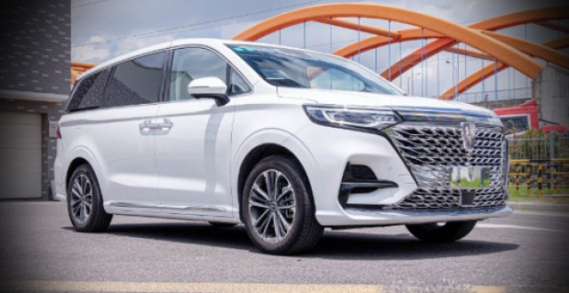 不到20万，百万级享受！新“荣威iMAX8”官宣，国产MPV春天来了？_腾讯新闻