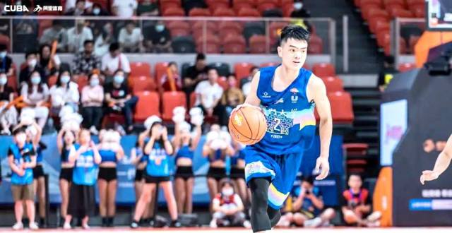 黎伊扬冲击CBA！CUBA最佳阵容你来帮我选……_腾讯新闻