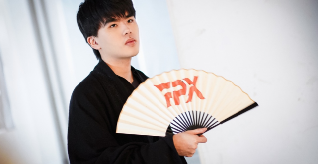 0比2不敌FPX，WE官方发声道歉，GimGoon的赛评赢得肯定_腾讯新闻