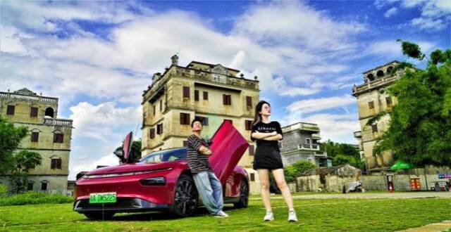 解救一切“新手小白”？小鹏P7 NGP试驾体验_腾讯新闻