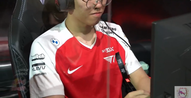 DK碾压T1！Faker又开死亡列车！悲惨遭遇只剩下同情了_腾讯新闻