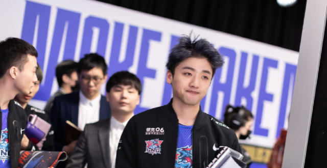 Doinb发道歉视频和帖子被狂喷！网友呼吁icon和Doinb携手退役_腾讯新闻