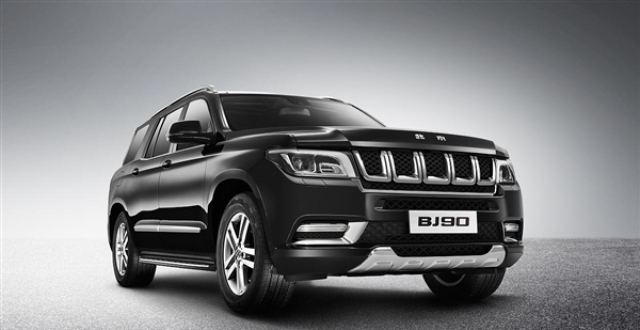 百万级自主SUV新款BJ90上市！换标秒变奔驰GLS_腾讯新闻