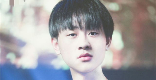 Gala“被迫退役”？RNG女粉邀请Ming“玩游戏”，余霜听后慌了！_腾讯新闻