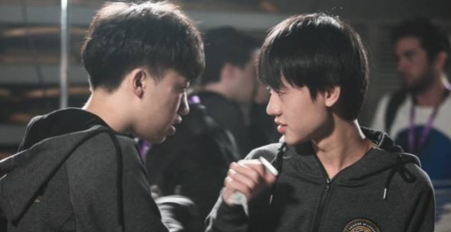 LPL揭晓第一阵容，FPX队长获封常规赛MVP，RNG双喜临门_腾讯新闻