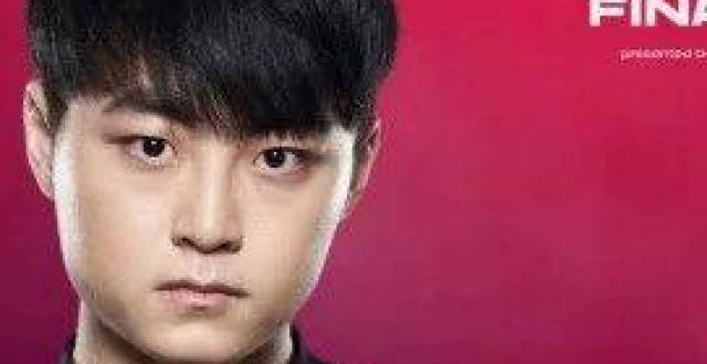 DK中单许秀回顾往事：当年差点去GRF吃剩饭，公开处刑S10焕峰！_腾讯新闻