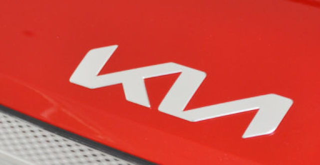 精品合资小型SUV对决，起亚KX3傲跑对比本田XR-V_腾讯新闻