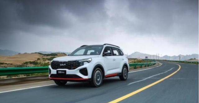 汽车奥斯卡评车台｜东风悦达起亚智跑ACE 1.5T＋200马力_腾讯新闻