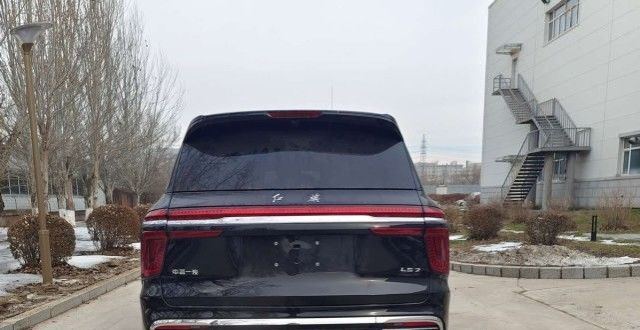 4.0T V8发动机，最大功率265kw，红旗LS7大而不强？_腾讯新闻