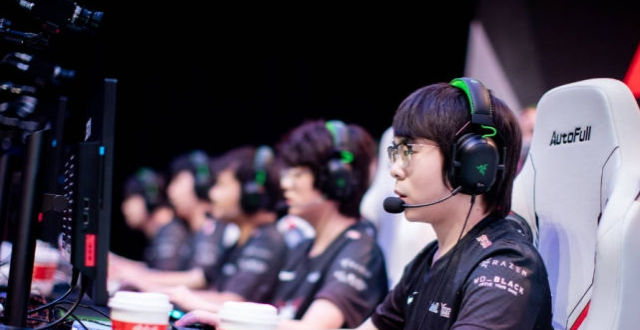 削弱还是加强？369、Missing加盟JDG，其实他更关键_腾讯新闻