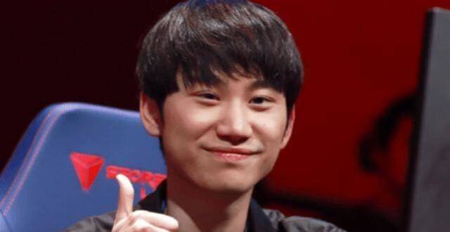 Doinb在直播间流泪，说出离开FPX的原因，早在S10就想走了_腾讯新闻