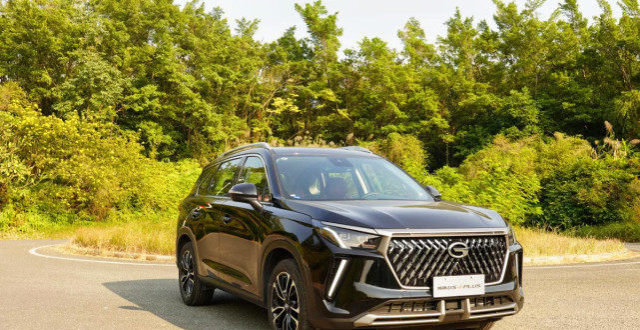 2.0T＋爱信6AT 这SUV还不到15万！试完发现最适合工薪族？_腾讯新闻