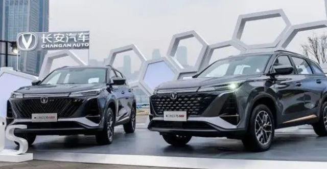 国产SUV“一哥”之争，全新CS75 PLUS能否给H6上一课？_腾讯新闻