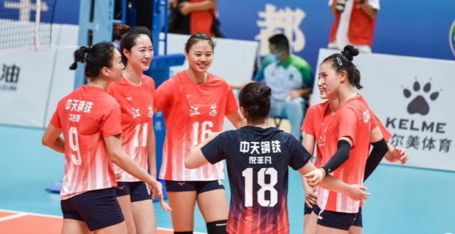 CCTV5直播全运会女排江苏VS辽宁，张常宁＋龚翔宇PK丁霞＋颜妮！5＋转男篮＋体操_腾讯新闻