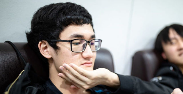 369改ID回应“新圣经”？Karsa哭笑不得，小虎直呼外行_腾讯新闻