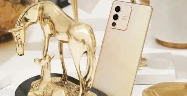 vivo S12系列正式发布 最低2799元起_腾讯新闻