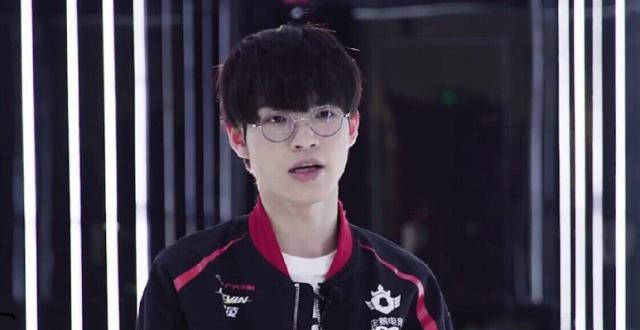 24日kpl首发：RW侠首发值得期待，K甲最强打KPL最弱，谁能赢？_腾讯新闻