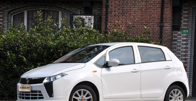 吉利新款代步小车，续航322km带快充，几何EX3将上市，5.97万起_腾讯新闻