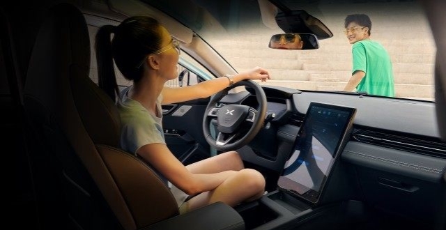 16.8万元！小鹏G3i增加新车型：性价比力压特斯拉？_腾讯新闻