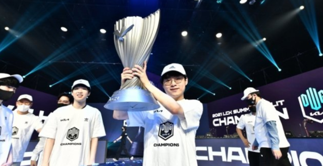 韩网曝光训练赛内容，DK统治力不强，S11为上单版本，T1有望夺冠_腾讯新闻