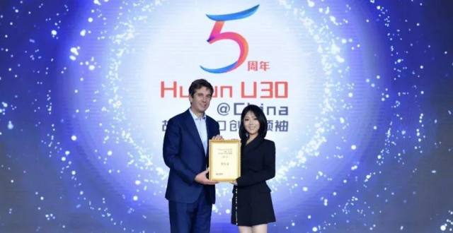 对话胡润U30创业领袖｜鼎纮雷雨创始合伙人CEO张东琦：创业的根本核心在于人，选对的人、用对的人_腾讯新闻