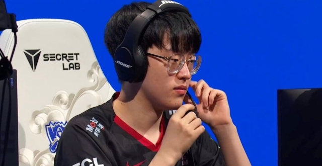 “EDG粉丝不需要担心”！Doinb直播透露好消息：LPL三支队伍很强_腾讯新闻