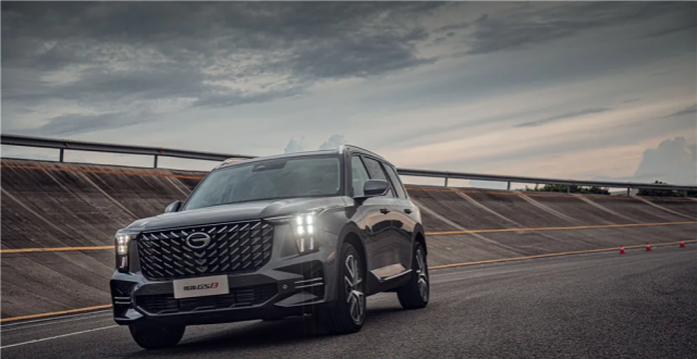 预售价18.88-24.68万元，第二代传祺GS8大有不同_腾讯新闻