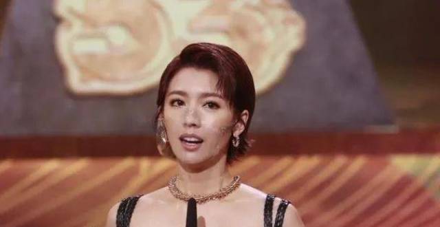 TVB10年出6个水后？蔡思贝绯闻多过作品，林夏薇恶评多达3000条_腾讯新闻