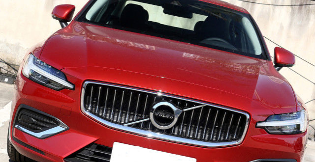 沃尔沃S60跌至24万多，197马力＋48V轻混，还看什么凯美瑞_腾讯新闻