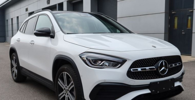 奔驰国产GLA 2.0T版本实拍，配四驱系统，预计35万起售_腾讯新闻