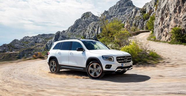 曝国产奔驰GLB 220车型申报信息，搭载2.0T发动机_腾讯新闻