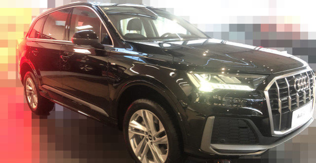 奥迪Q7：3.0T优惠还少9万，年后等2.0T还是看X5？_腾讯新闻