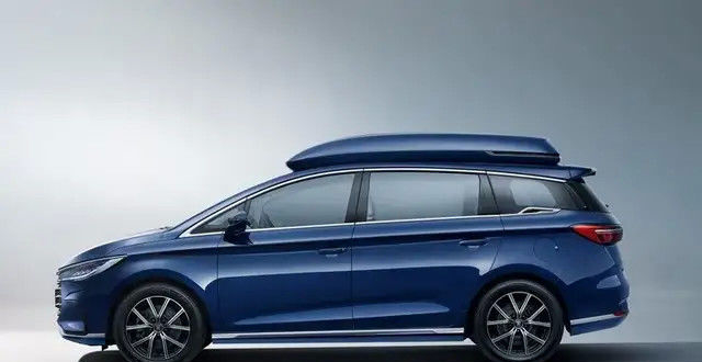 【e汽车】纯电续航105km/油耗4.4L，新款宋MAX DM-i动力曝光_腾讯新闻