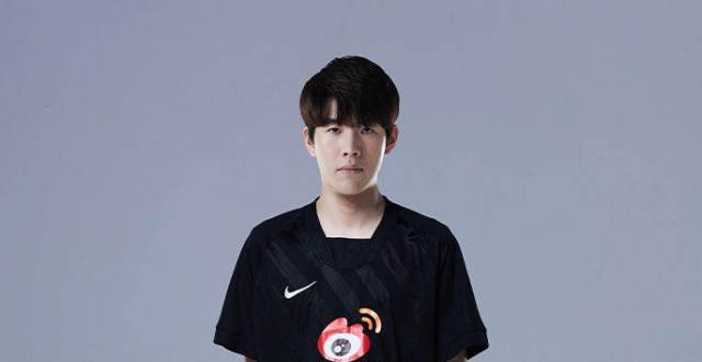 LPL春季赛1月13日首发名单，TheShy对战Biubiu_腾讯新闻